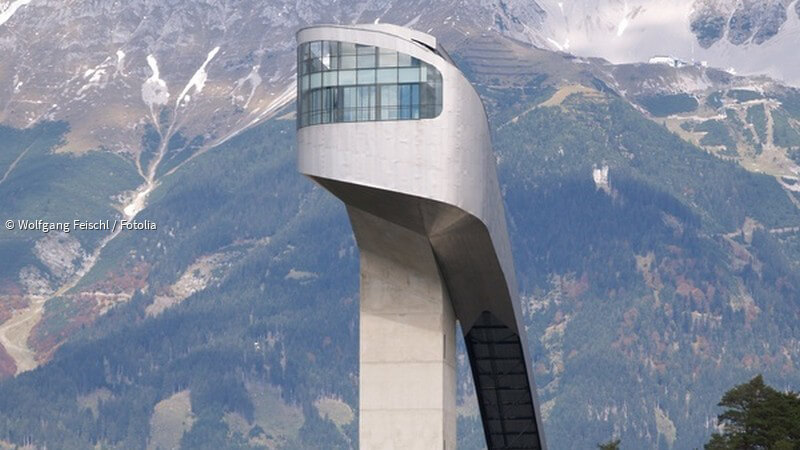 ᐅ Gefahrlos durch die Luft gleiten: Skisprung-Erlebnis für jedermann